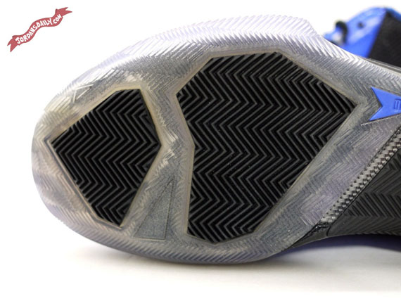 Jordan CP3.IV - Varsity Royal - Black | Sample Version - SneakerNews.com