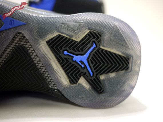 Jordan CP3.IV - Varsity Royal - Black | Sample Version - SneakerNews.com