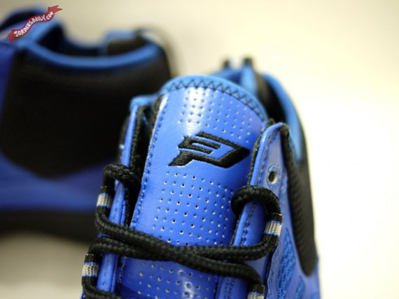Jordan CP3.IV - Varsity Royal - Black | Sample Version - SneakerNews.com