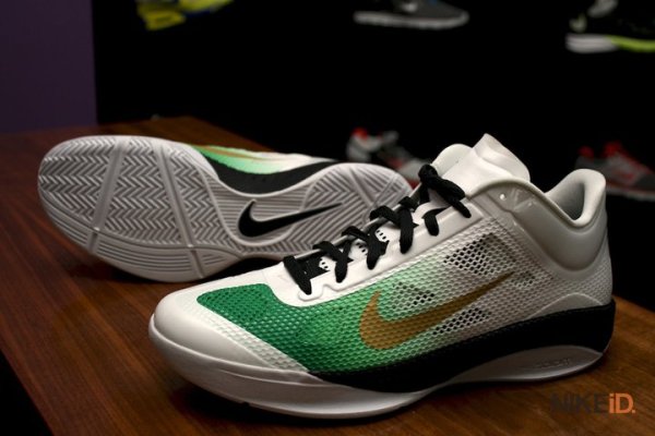 Nike Zoom Hyperfuse Low iD - Rajon Rondo PE - SneakerNews.com