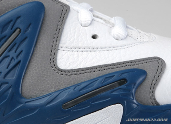 Jordan Alpha 3% Hoop - SneakerNews.com