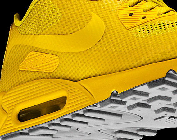 Nike Sportswear WMNS Hyperfuse Preview - SneakerNews.com