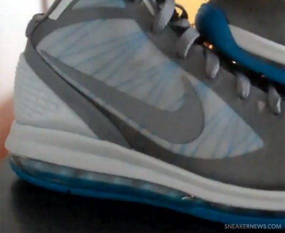 Nike Air Max Hyperdunk 2011 - SneakerNews.com