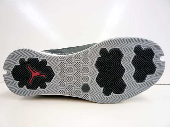 Jordan CP 2'Quick - Anthracite - Varsity Red - White - SneakerNews.com