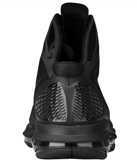Nike Air Max Hyperdunk 2011 'Blackout' - SneakerNews.com