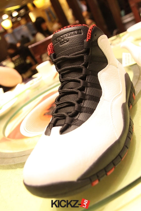 Air Jordan X Chicago - SneakerNews.com