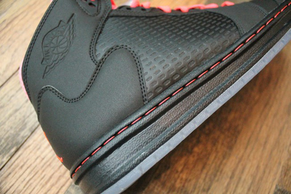 Jordan Prime 5 - Black - Infrared - SneakerNews.com