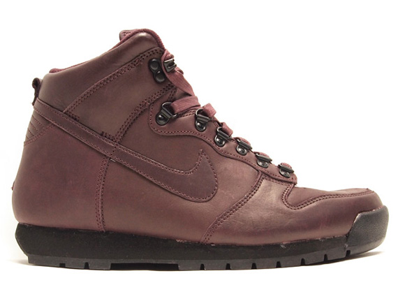 Nike ACG Lava Dunk High Premium - Burgundy - SneakerNews.com