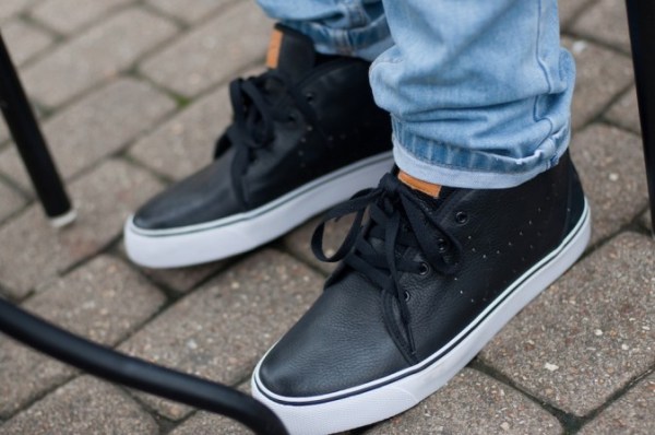 Nike Toki Mid - Full Grain Leather - Size? Exclusives - SneakerNews.com