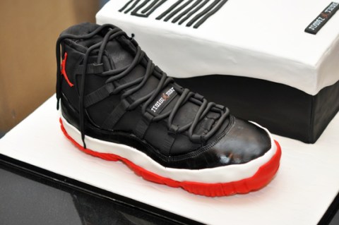 Air Jordan XI 'Bred' Sneaker Cake - SneakerNews.com
