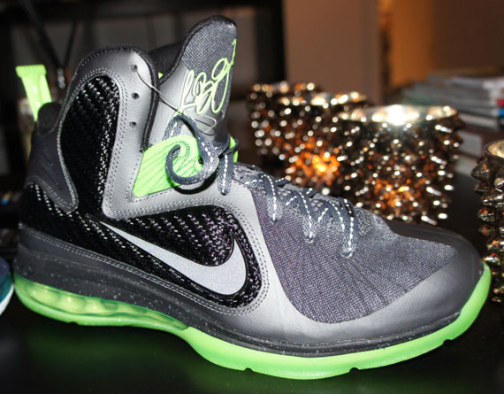 Nike LeBron 9 'Dunkman' - SneakerNews.com