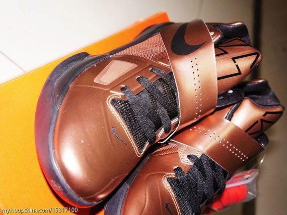 Nike Zoom KD IV 'Christmas' - New Images - SneakerNews.com