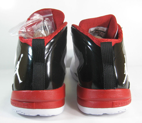 Jordan Fly Wade 2 - White - Varsity Red - Black | Release Reminder ...