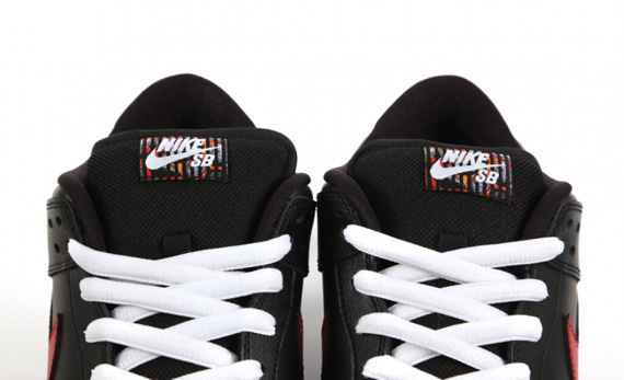 Nike SB Dunk Low 'Shrimp' - Available - SneakerNews.com