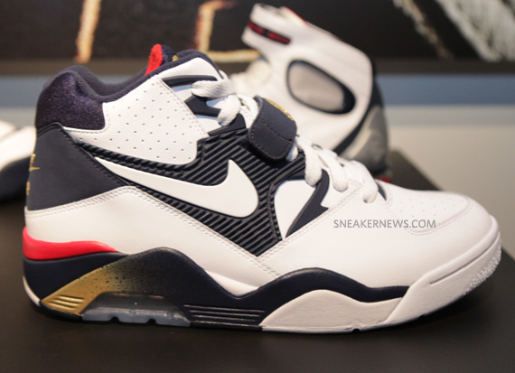 Nike Sportswear 'Dream Team' Collection - New Images - SneakerNews.com