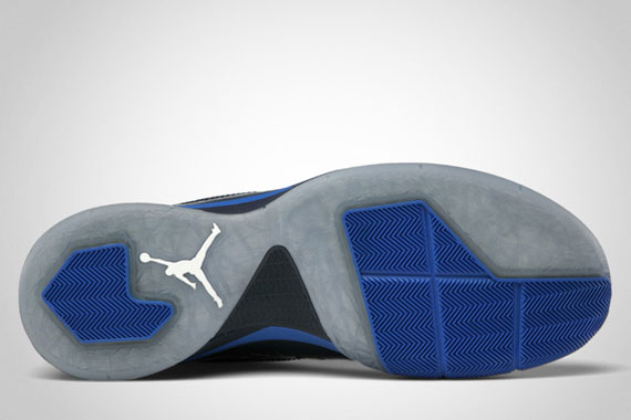 Jordan CP3.V - Obsidian - White - Varsity Royal - SneakerNews.com