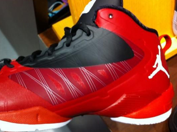 Jordan Fly Wade Flight PO - SneakerNews.com