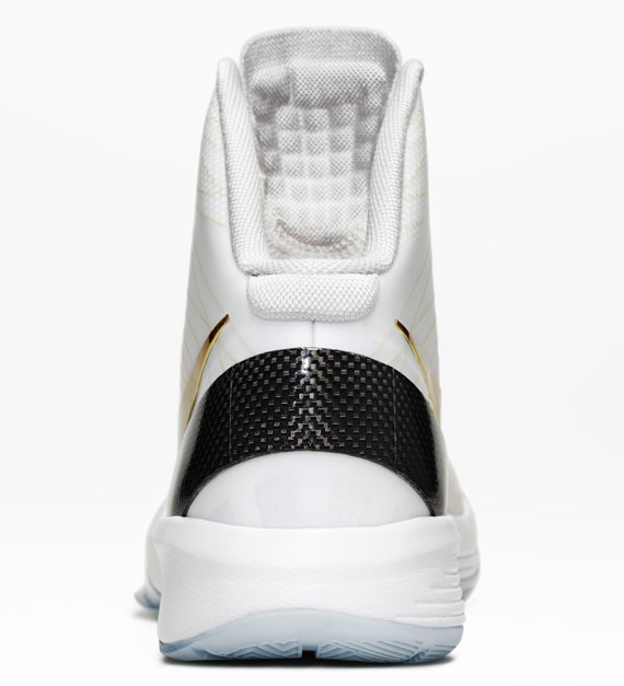 Nike Zoom Hyperdunk 2011 Elite 'Home' - SneakerNews.com