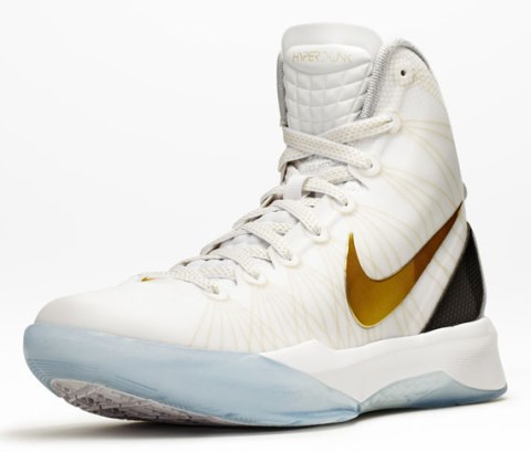 Nike Zoom Hyperdunk 2011 Elite 'Home' - SneakerNews.com