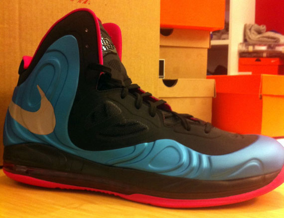 Nike Air Max Hyperposite - SneakerNews.com