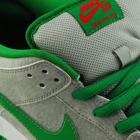 Nike SB Dunk Low - Matte Silver - Classic Green - Varsity Red ...