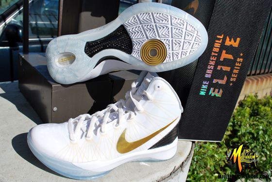 Nike Zoom Hyperdunk 2011 Elite 'Home' - Arriving at Retailers - SneakerNews.com