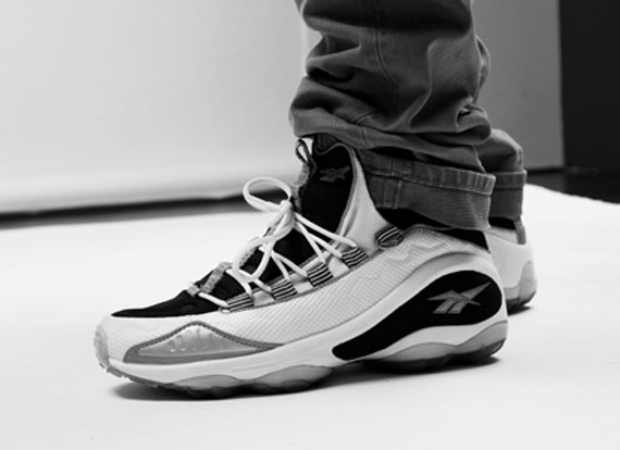 Reebok DMX 10 Run - SneakerNews.com