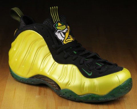 Nike Air Foamposite One 'Oregon Ducks' Customs By Jason Negron - SneakerNews.com