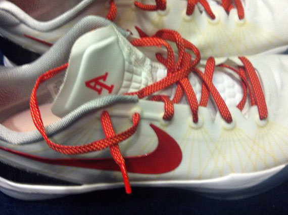 Nike Zoom Hyperdunk 2011 Elite Low - Andre Iguodala Home PE ...