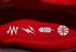 Nike Zoom Hyperdunk 2011 Low 'USA' Sample - SneakerNews.com