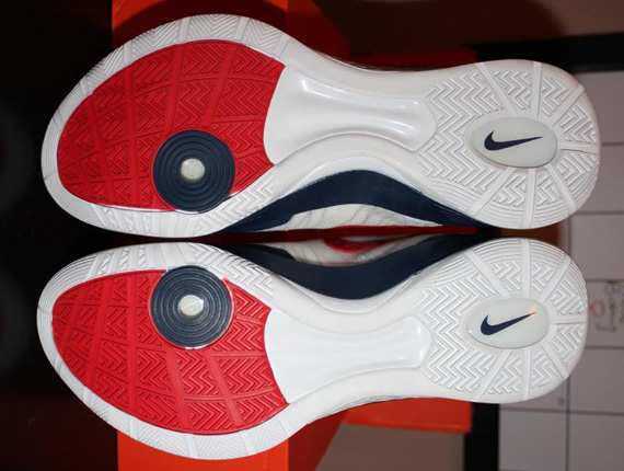 Nike Zoom Hyperdunk 2011 Low 'USA' Sample - SneakerNews.com