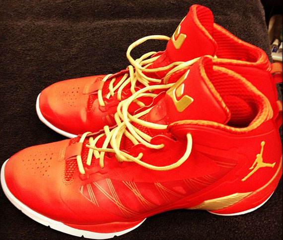 Jordan Fly Wade 2 EV - NBA Finals "Away" PE - SneakerNews.com