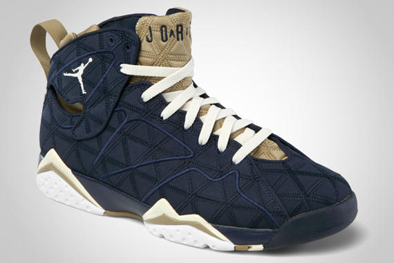 Air Jordan VII "Obsidian" - SneakerNews.com