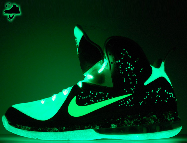 Nike LeBron 9 "Brightest Galaxy" Customs by Gourmet Kickz - SneakerNews.com
