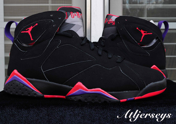 Air Jordan 7 "Raptors" - SneakerNews.com