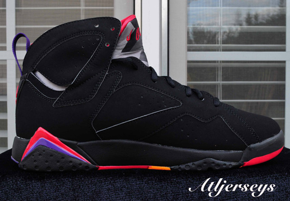Air Jordan 7 "Raptors" - SneakerNews.com