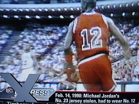 Michael Jordan Wears #12 Jersey - SneakerNews.com