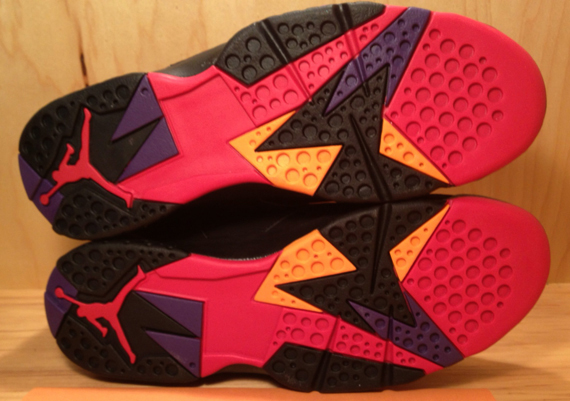 Air Jordan 7 "Raptors" - Available Early on eBay - SneakerNews.com
