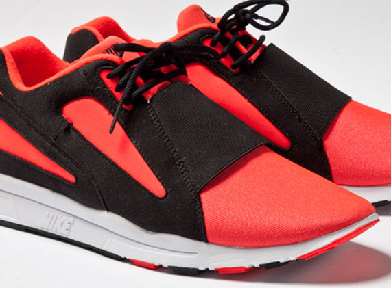 Nike Air Current "Infrared" - SneakerNews.com