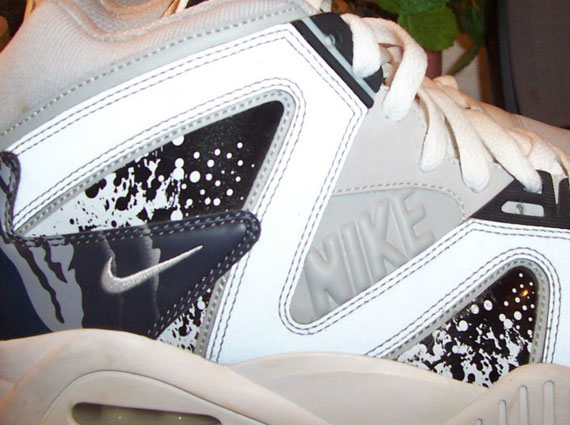 Nike Air Tech Challenge Hybrid - Reflective Sample - SneakerNews.com