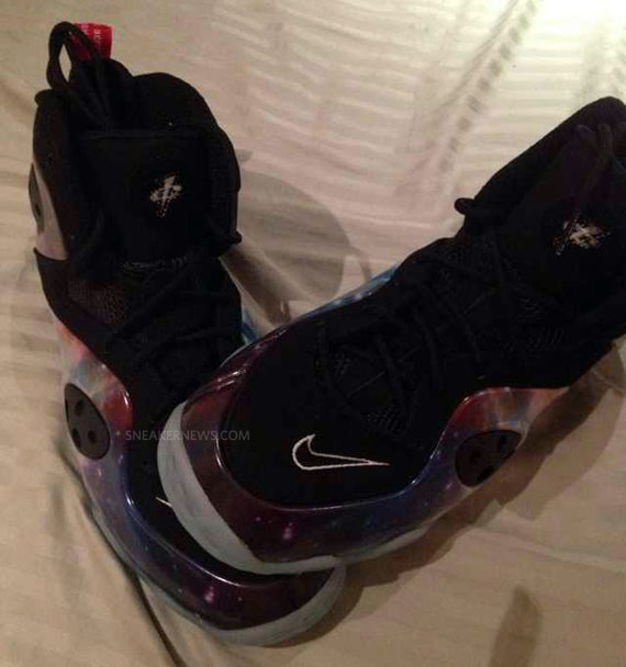 "Galaxy" Nike Zoom Rookie LWP - SneakerNews.com