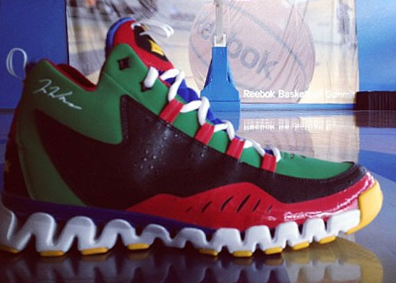 Reebok Zig Escape "Reebok Basketball Summit" PE - SneakerNews.com