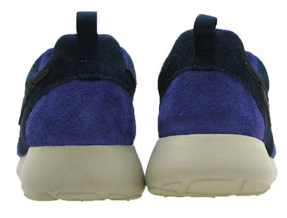 Nike WMNS Roshe Run Leather - SneakerNews.com