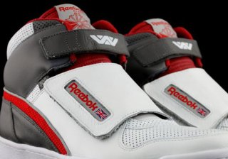 Reebok Alien Stomper "Ripley" Customs by Revive - SneakerNews.com
