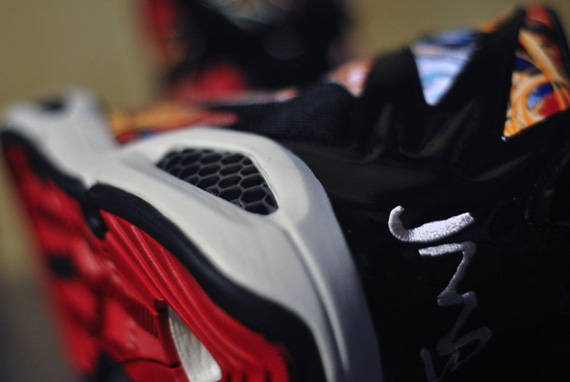 Basquiat x Reebok Blast - SneakerNews.com