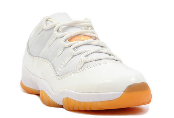 Air Jordan XI Low "Citrus" (2001)