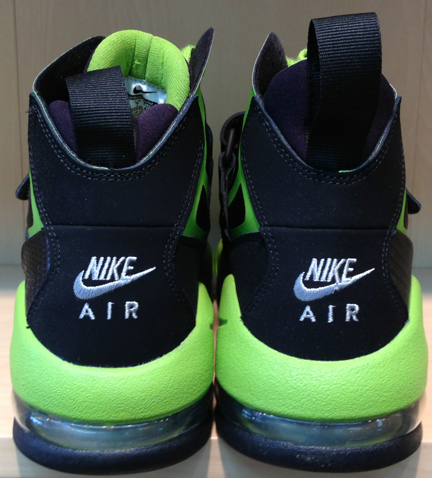 Nike Air Max Express - Black - Metallic Silver - Brilliant Green ...