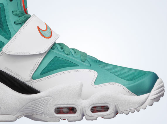 Nike Air Max Express "Dolphins" - SneakerNews.com