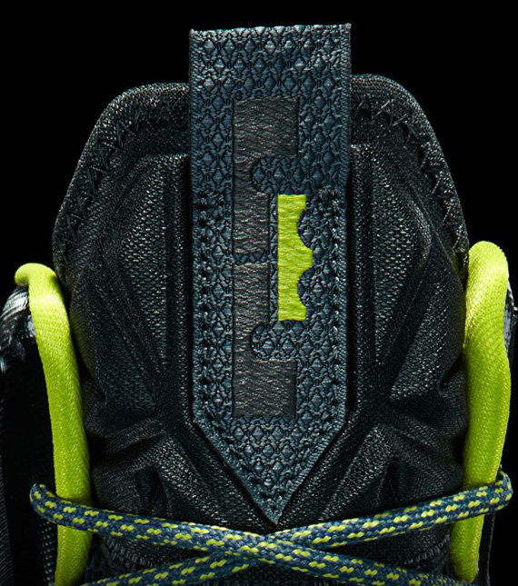 Nike LeBron X "Dunkman" - Release Reminder - SneakerNews.com