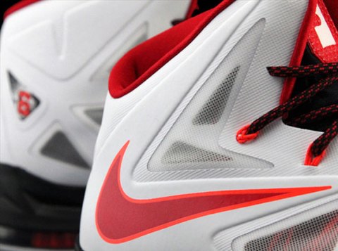 Nike Air Max Speed Turf "Raiders" - SneakerNews.com